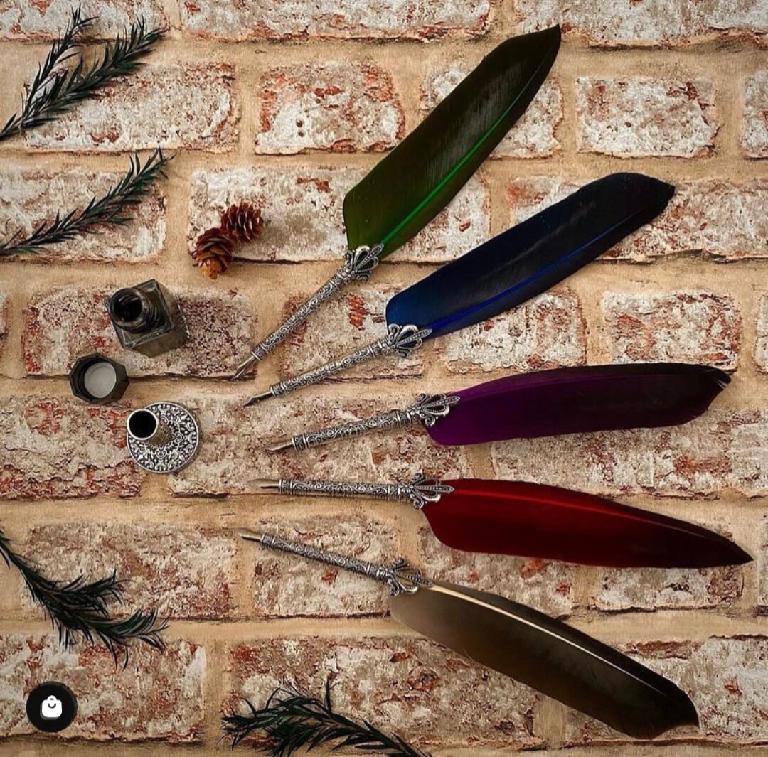 Vintage Style Quill & Ink Set - Red - Etsy UK