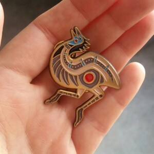 Dancing Emu Enamel Art Pin - Collectible Limited Edition Bird Ratite ...