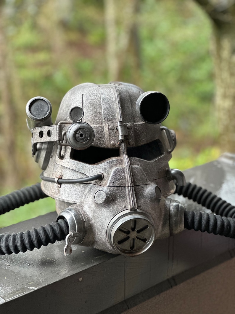 Highly Detailed 3D Printed Wearable Fallout T45 Helmet - Etsy