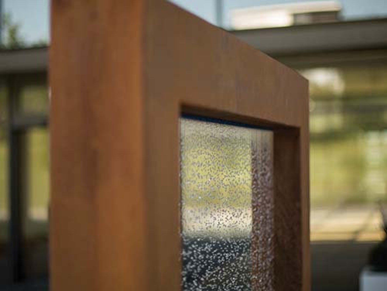 Garden Fountain arcade. Outdoor Water Fountain, Made of Metal, Corten ...