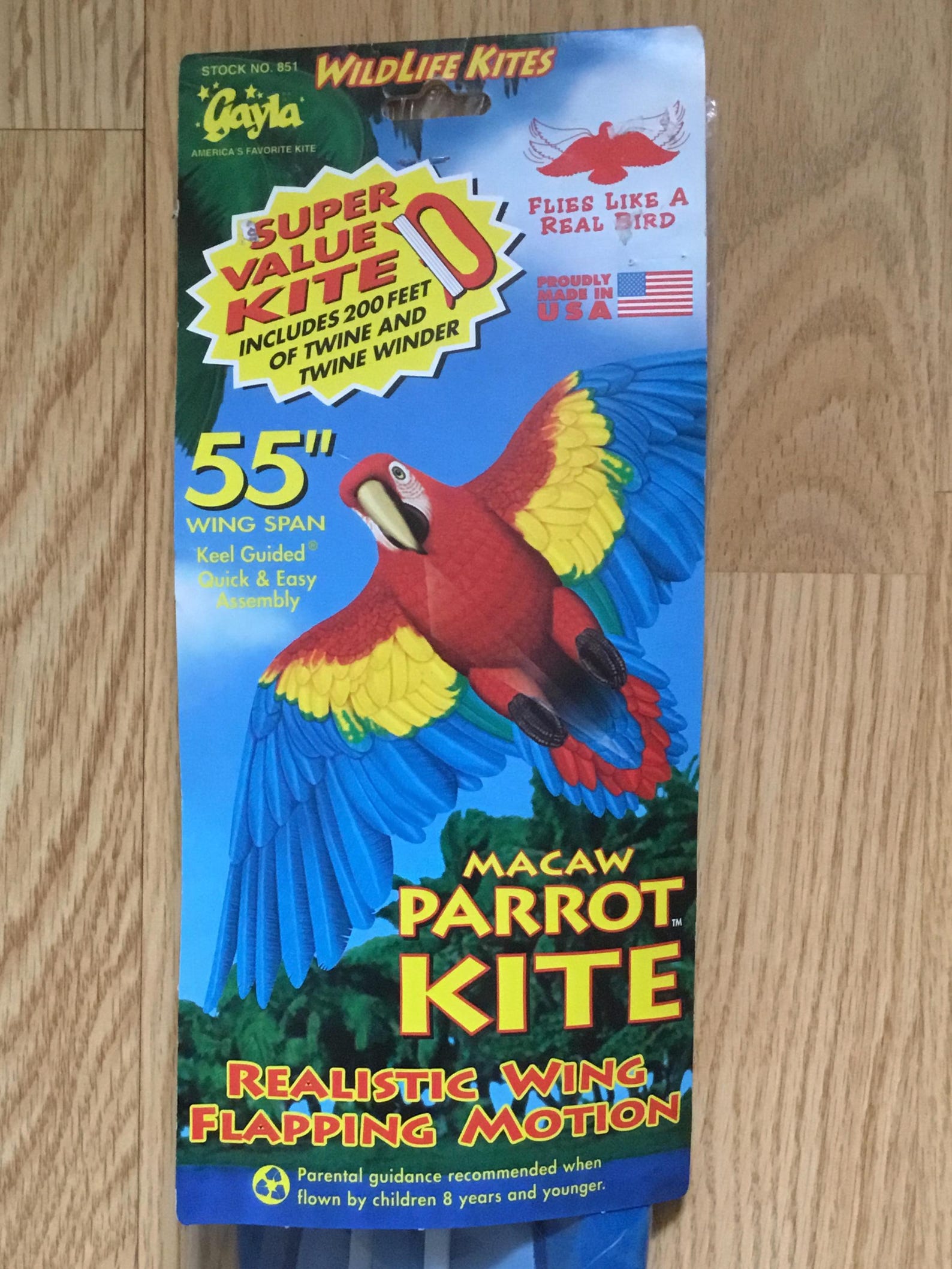 Gayla Wildlife Kites Macaw Parrot Bird Wing Flapper Motion Kite 55 Inch ...
