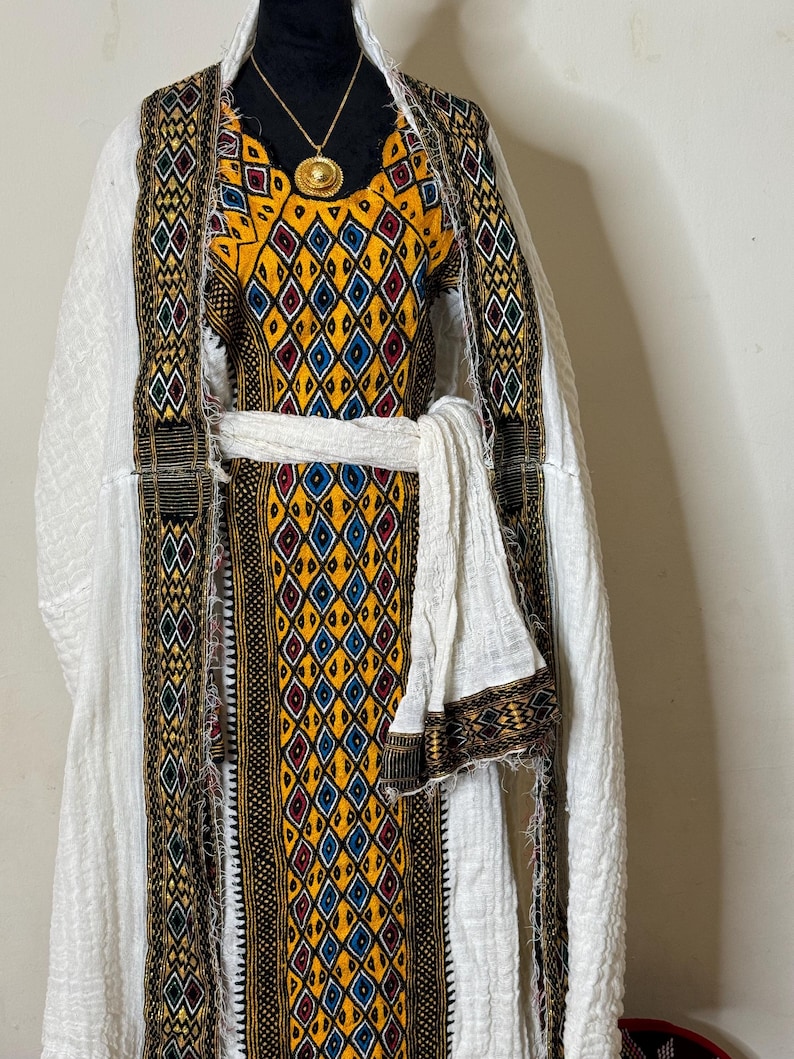 Ethiopian Eritrean Traditional Dress/habesha Kemis - Etsy