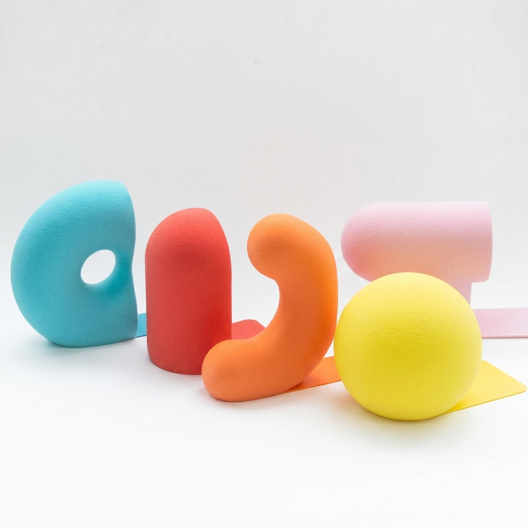 Colorful Bookends | Office Shelf Decoration and Book Organizer for ...