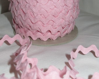 Vintage Rayon Ric Rac Pink 5 yards 9.50 Dollars | Etsy