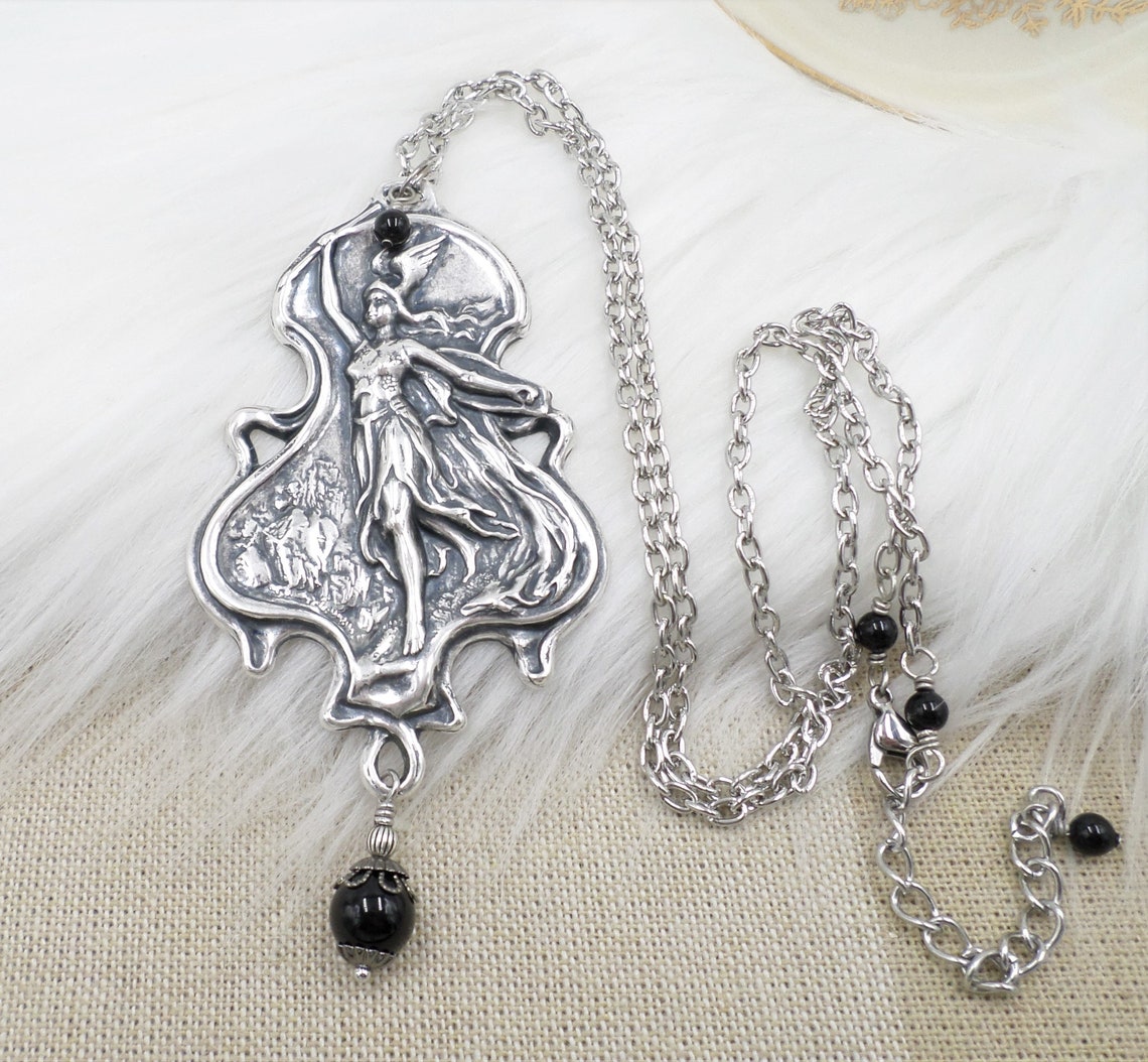 Warrior Goddess Freya Necklace Silver Big Viking Pendant - Etsy