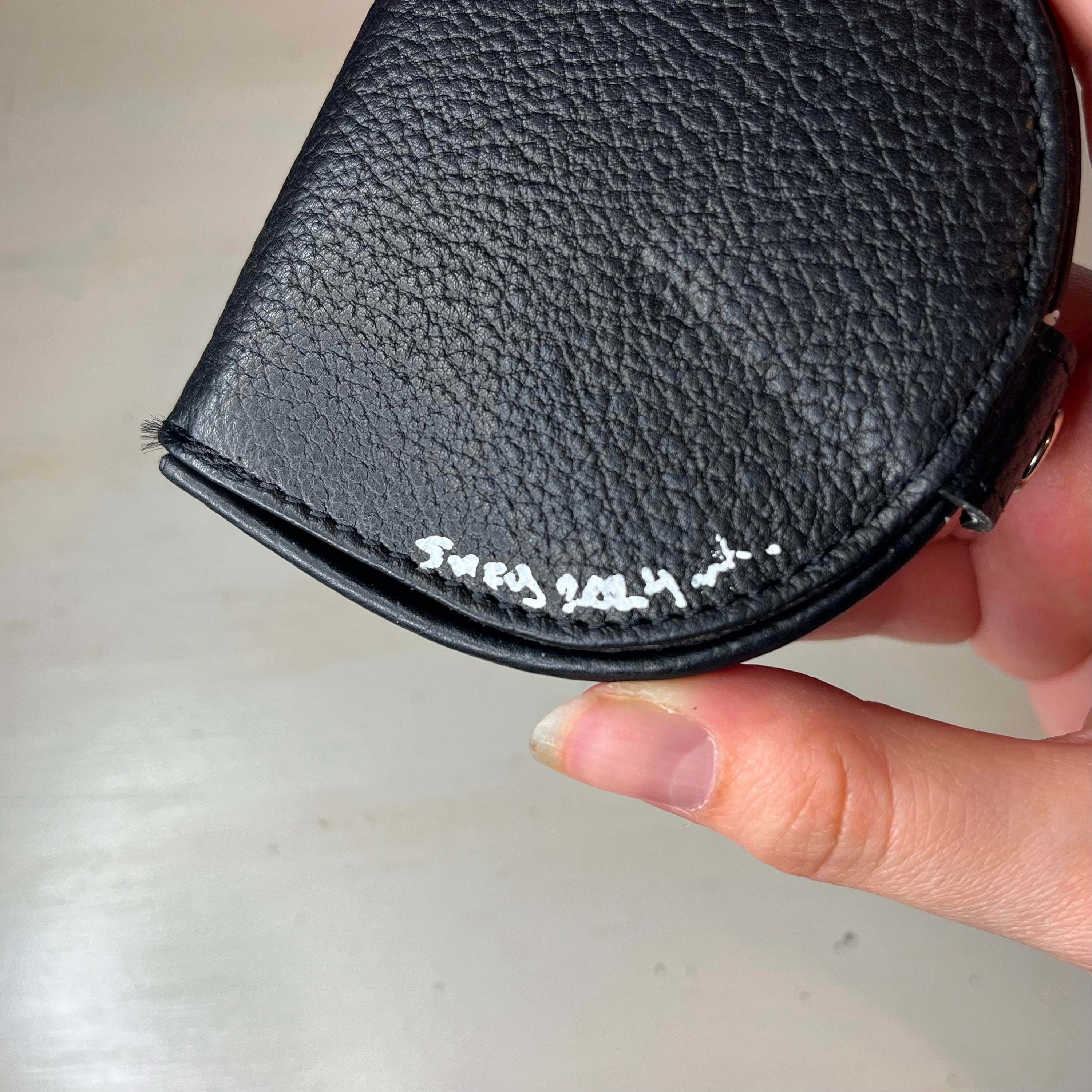 Hand-drawn Artisanal Wallet | Graffiti Art, Street Art, Abstract Art ...