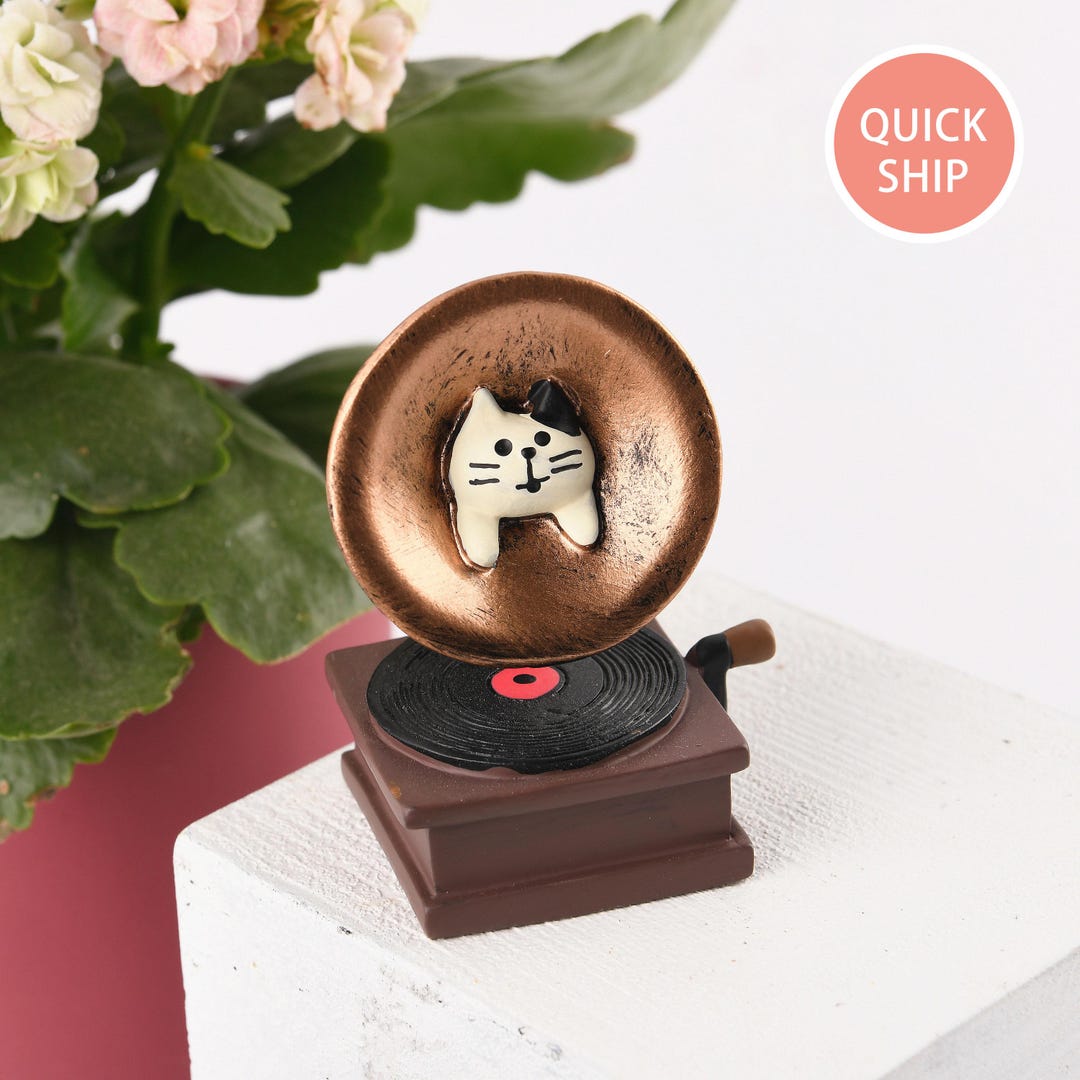 Cute Cat Phonograph Miniature,funny Animals Ornament,kitten Figure ...