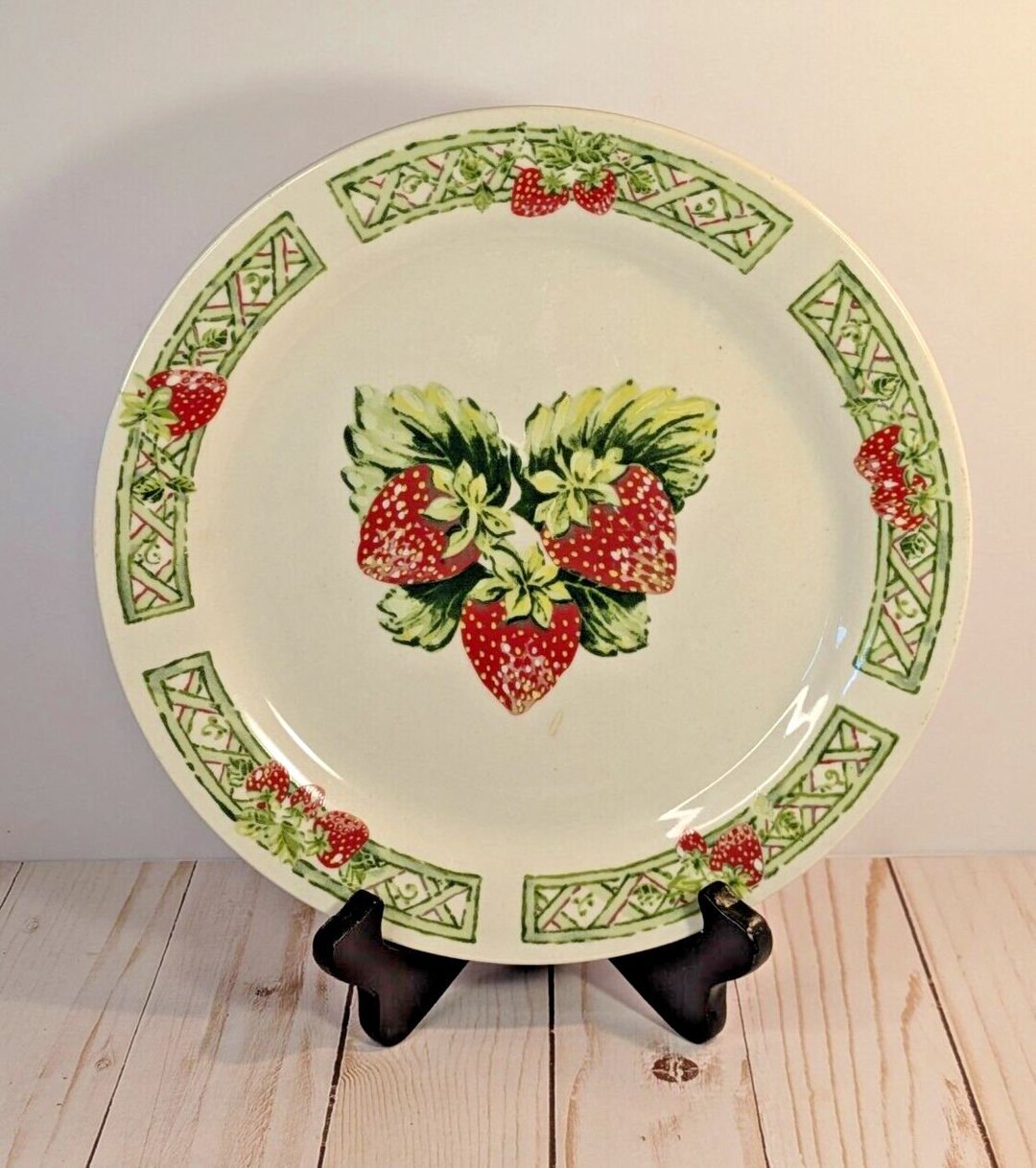 VTG Gibson STRAWBERRY 9 5/8 Dinner Plate Green Strawberrycore Fruit - Etsy