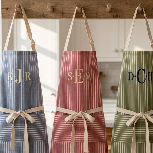 Monogrammed Aprons - Etsy