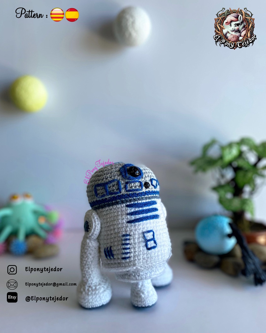 Poupée au crochet Amigurumi R2-D2 / Poupée au crochet Amigurumi R2-D2 ...