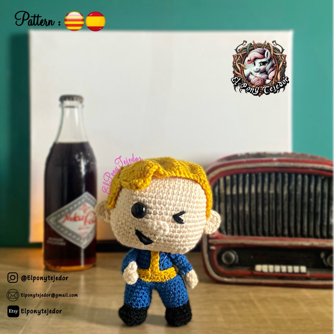 Crochet Amigurumi Vault Boy Pattern fallout in Catalan and Spanish ...