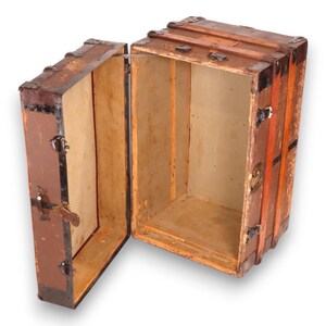 Flat Top Antique Steamer Trunk 28" Brown Canvas Pirate Chest Coffee ...