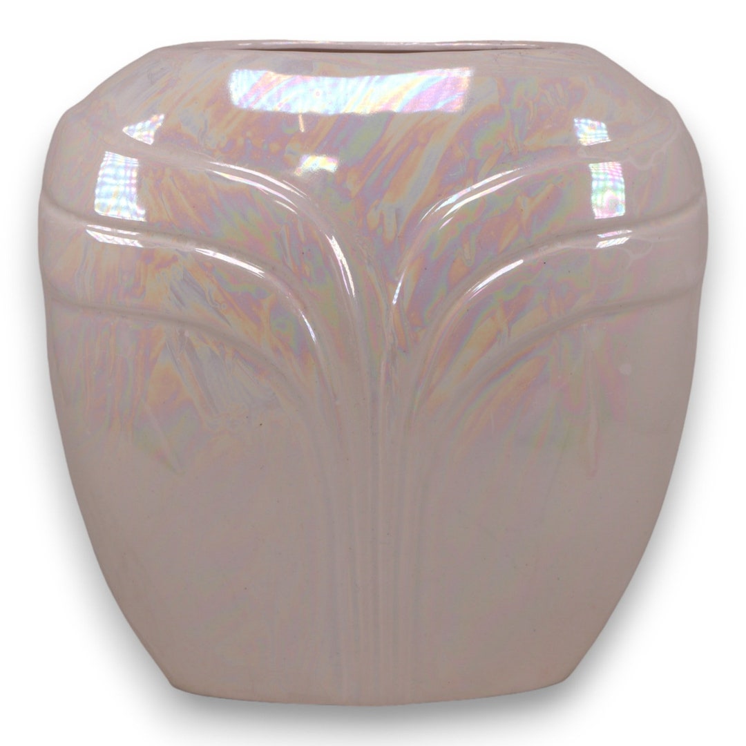 Art Deco Waterfall 9 Vase Pearl Opalescent Glazed in Haeger Style ...
