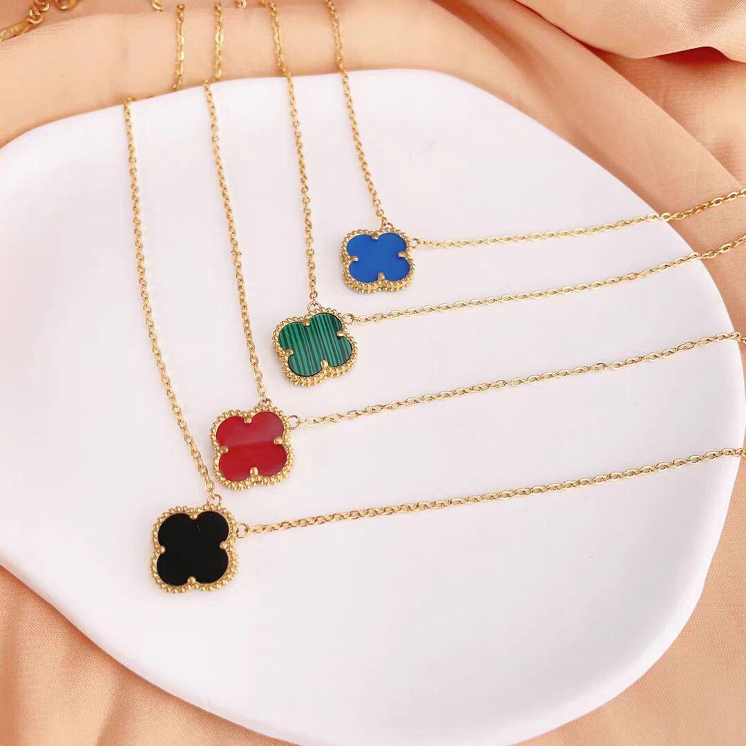 VCA 18K Gold Vintage Motifs Alhambra Necklace - Etsy