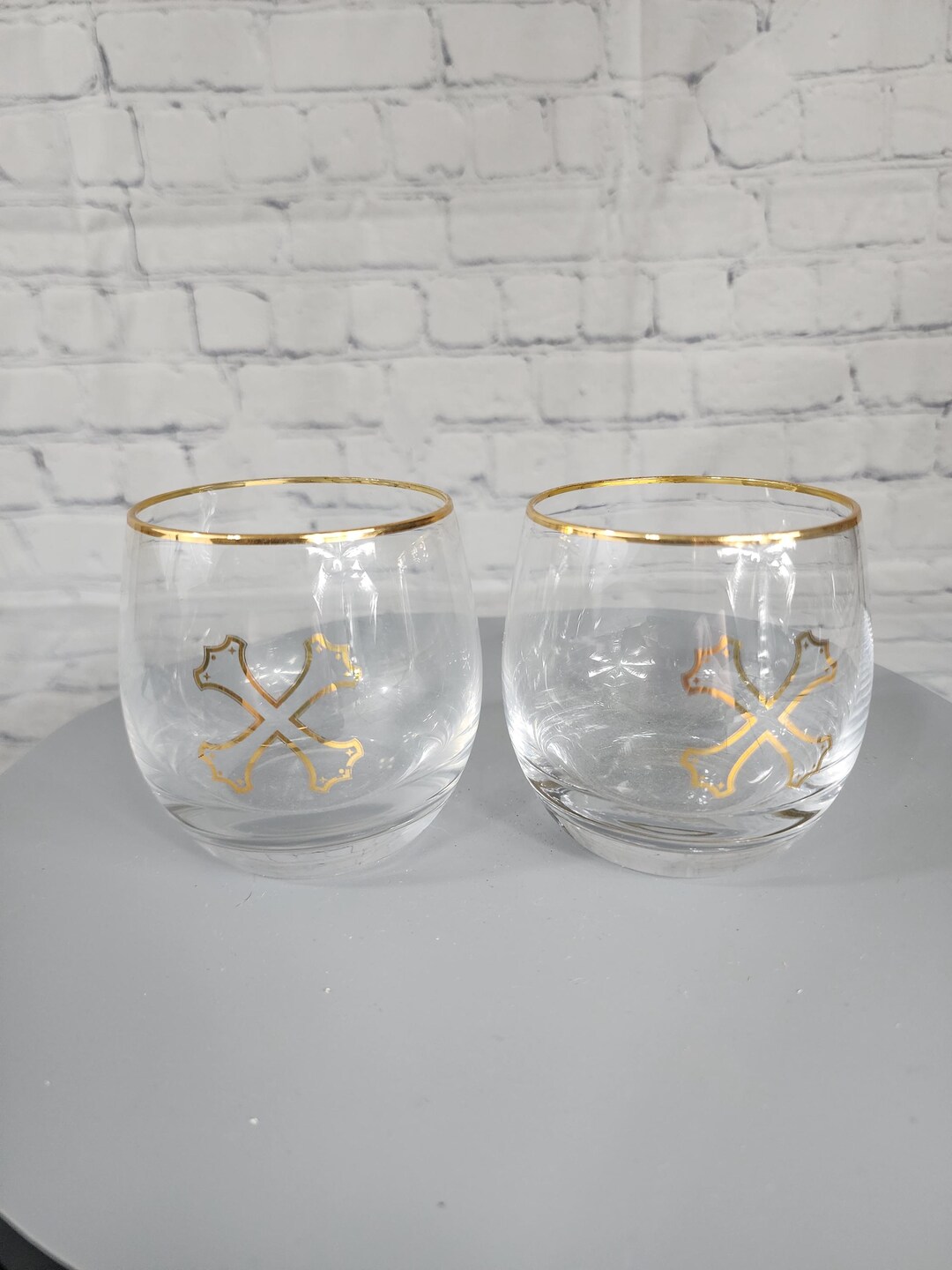 Set of 2 Bumbu Rum Cocktail Glass Set Gold Rimmed Crossbones Logo, MCM ...