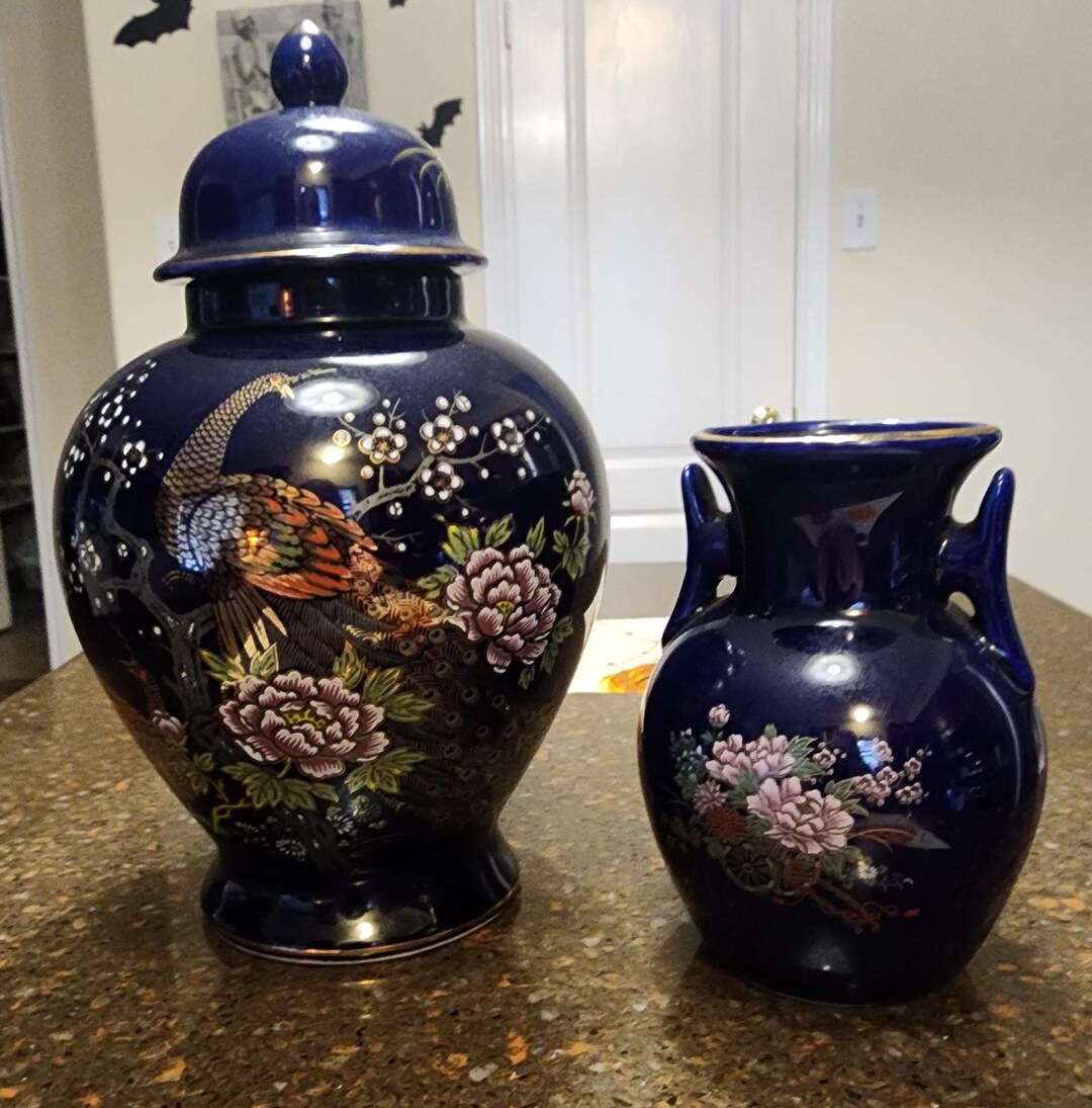 Vintage Japanese Cobalt Blue Peacock Porcelain Lidded Ginger Jar & Mini ...