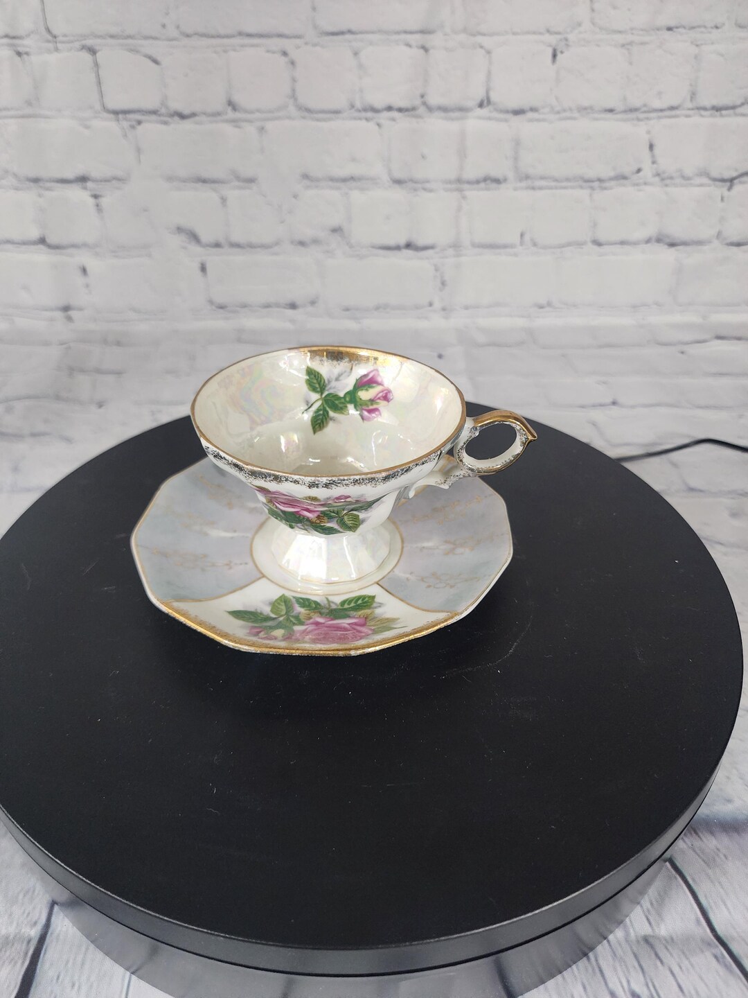 Vintage Lusterware Tea Cup and Saucer Set: Roses & Gold Gilt - Etsy