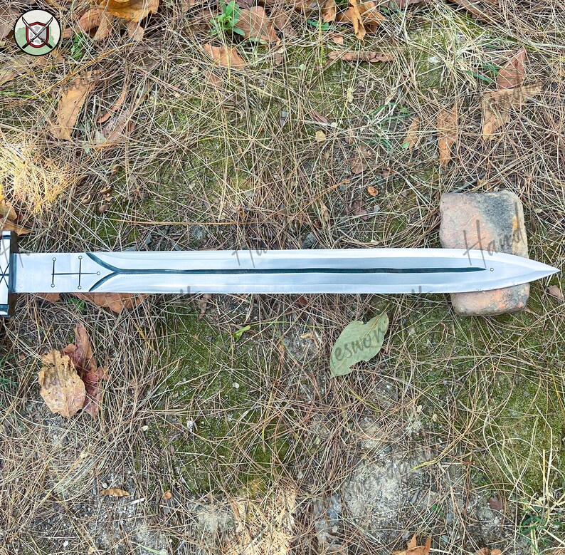 Custom Handmade Swords: Handcrafted in Nepal, 29 5160 Blade, Medieval ...