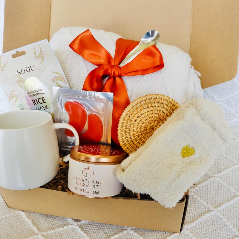 Fall Gift Box - 60+ Gift Ideas for 2024