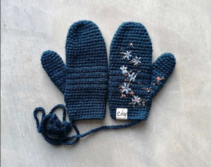 EKA X OVOBLOOM Colab Embroidered Mittens - Etsy