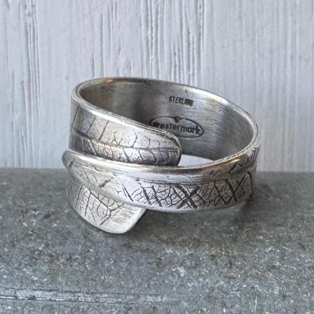 No. 17 Adjustable Sterling Silver Leaf Imprint Ring - Etsy