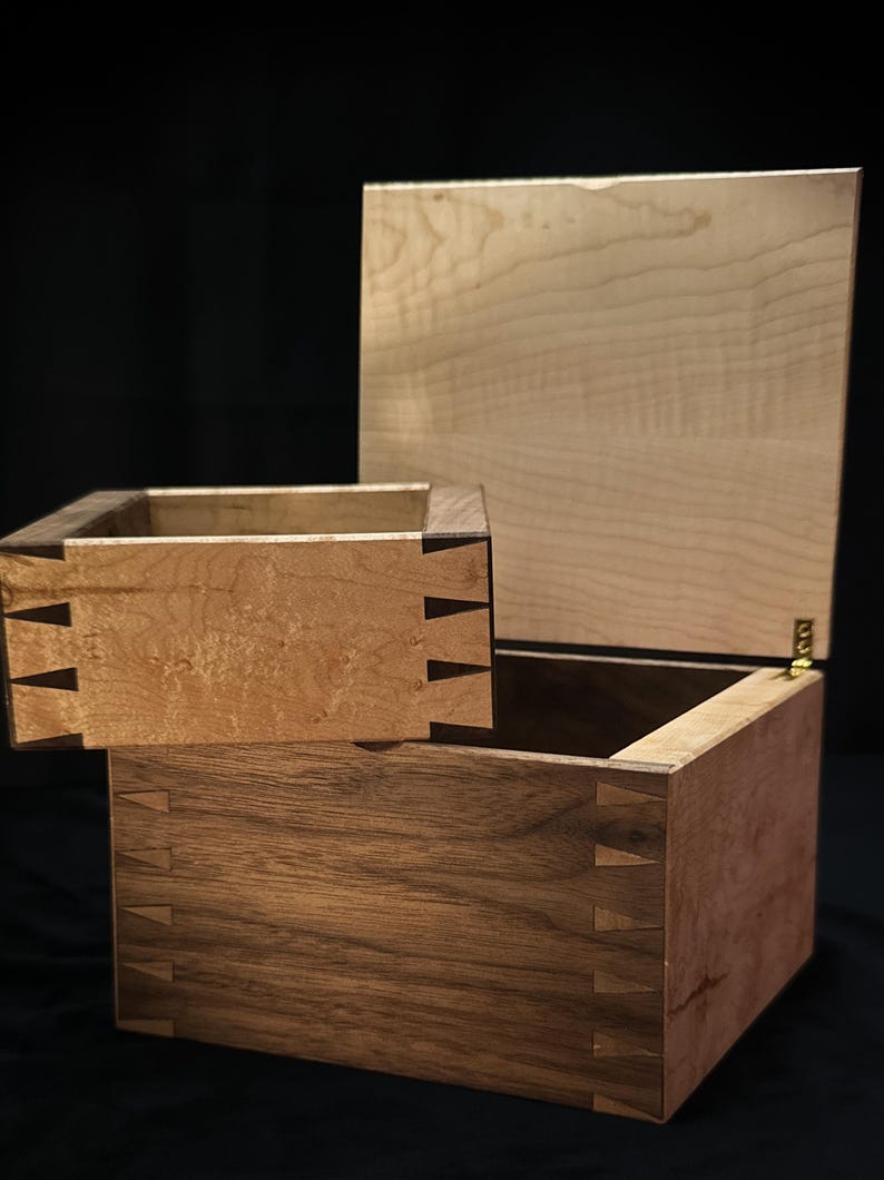Beautiful Custom and Personalized Solid Wood Keepsake Box / Walnut and ...