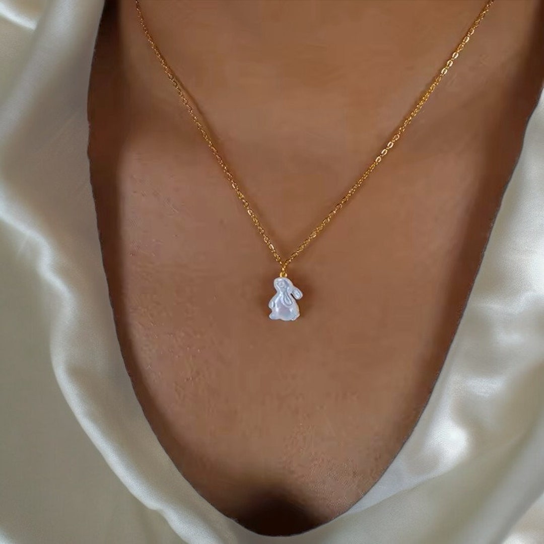Moon Rabbit Dainty Pendant Necklace, White Bunny Necklace, Lapin Charm ...