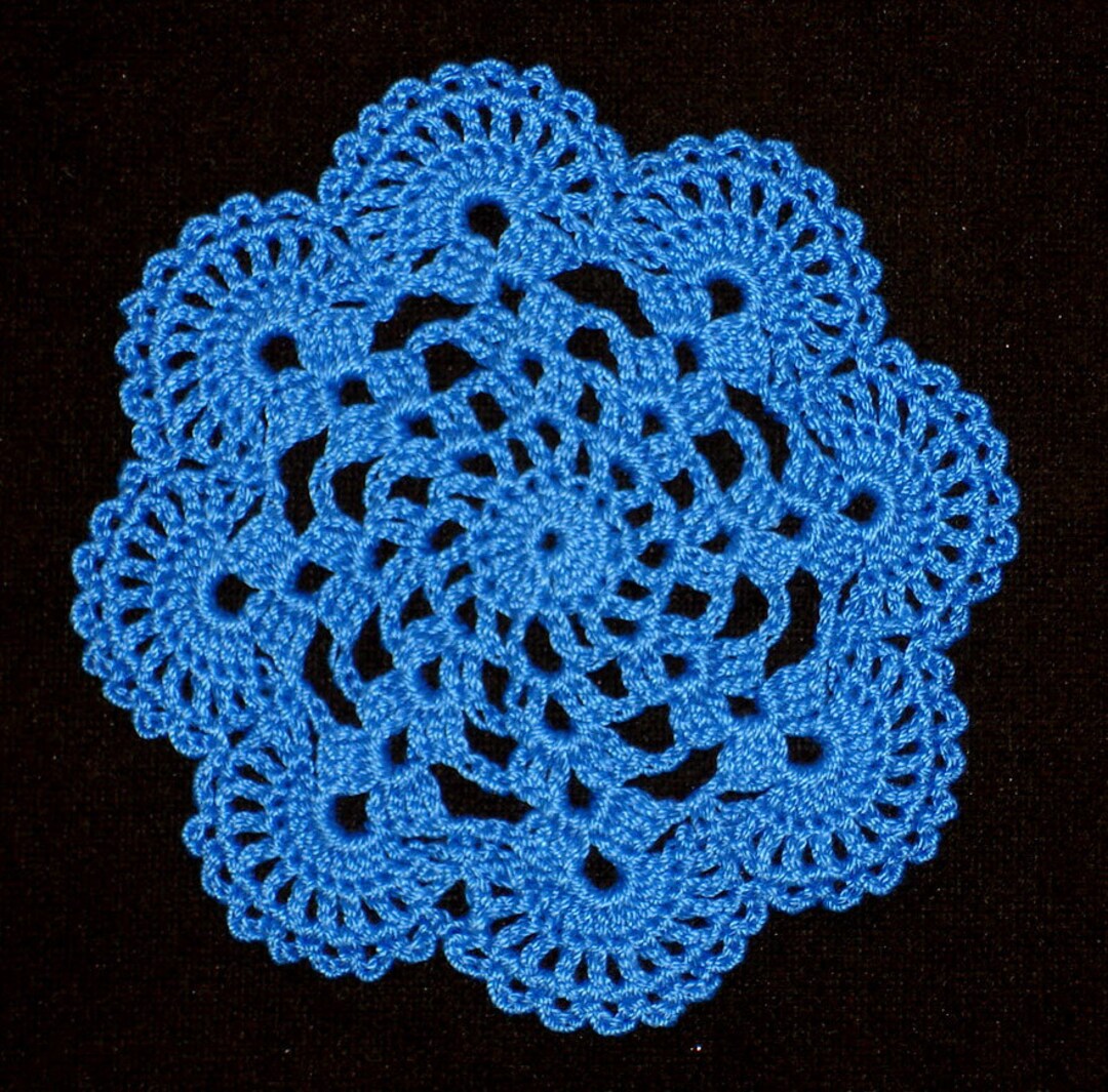 New Handmade Crocheted "eight Shells" Coaster/doily in Blue Hawaii ...