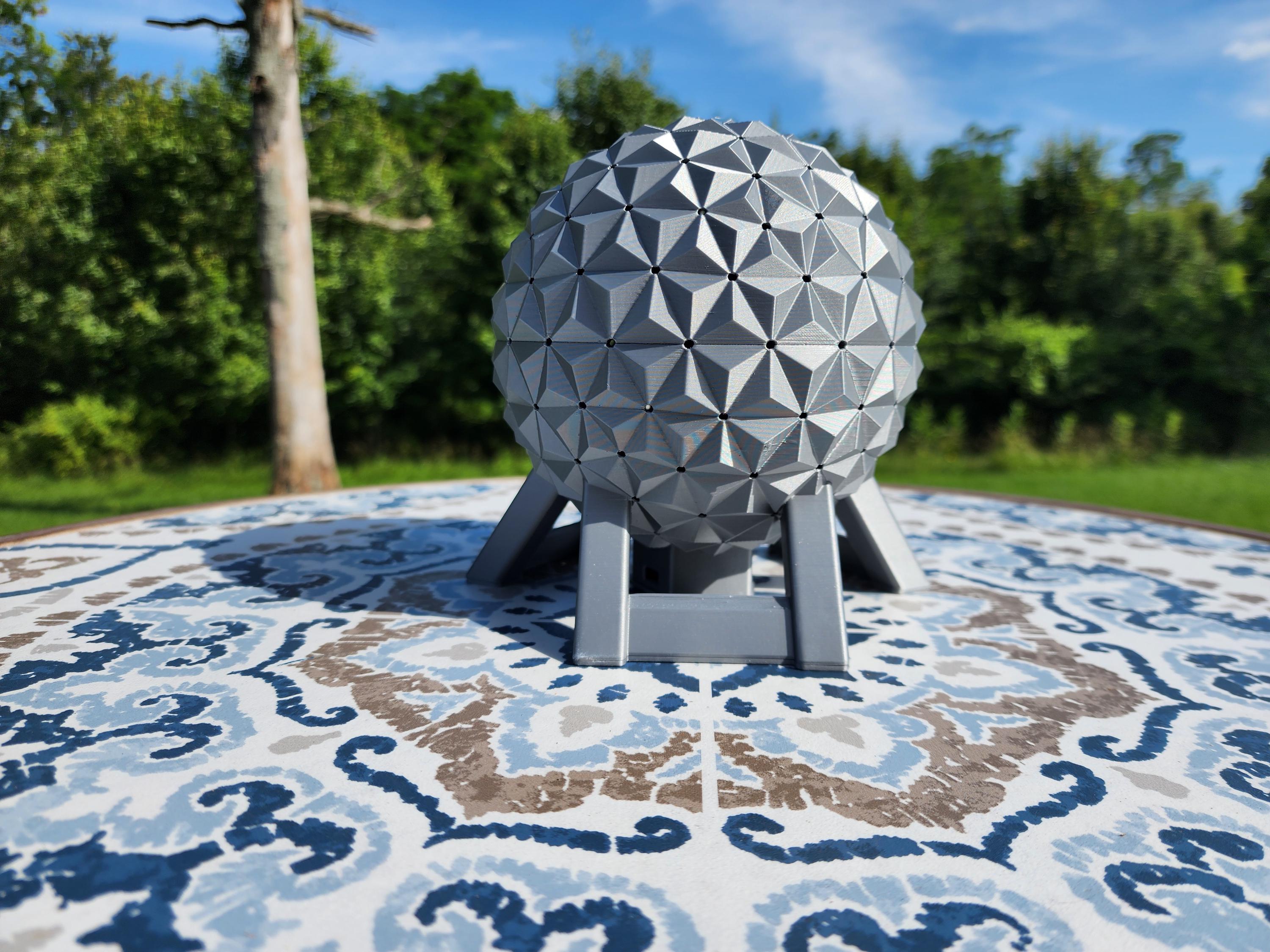 Spaceship Earth Nightlight, EPCOT Lamp, 3D Printed Epcot Ball Light - Etsy