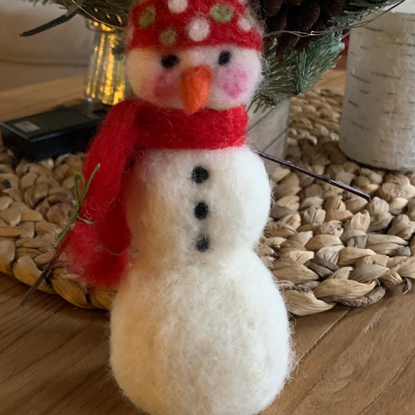Needle Felt Snowman - Etsy
