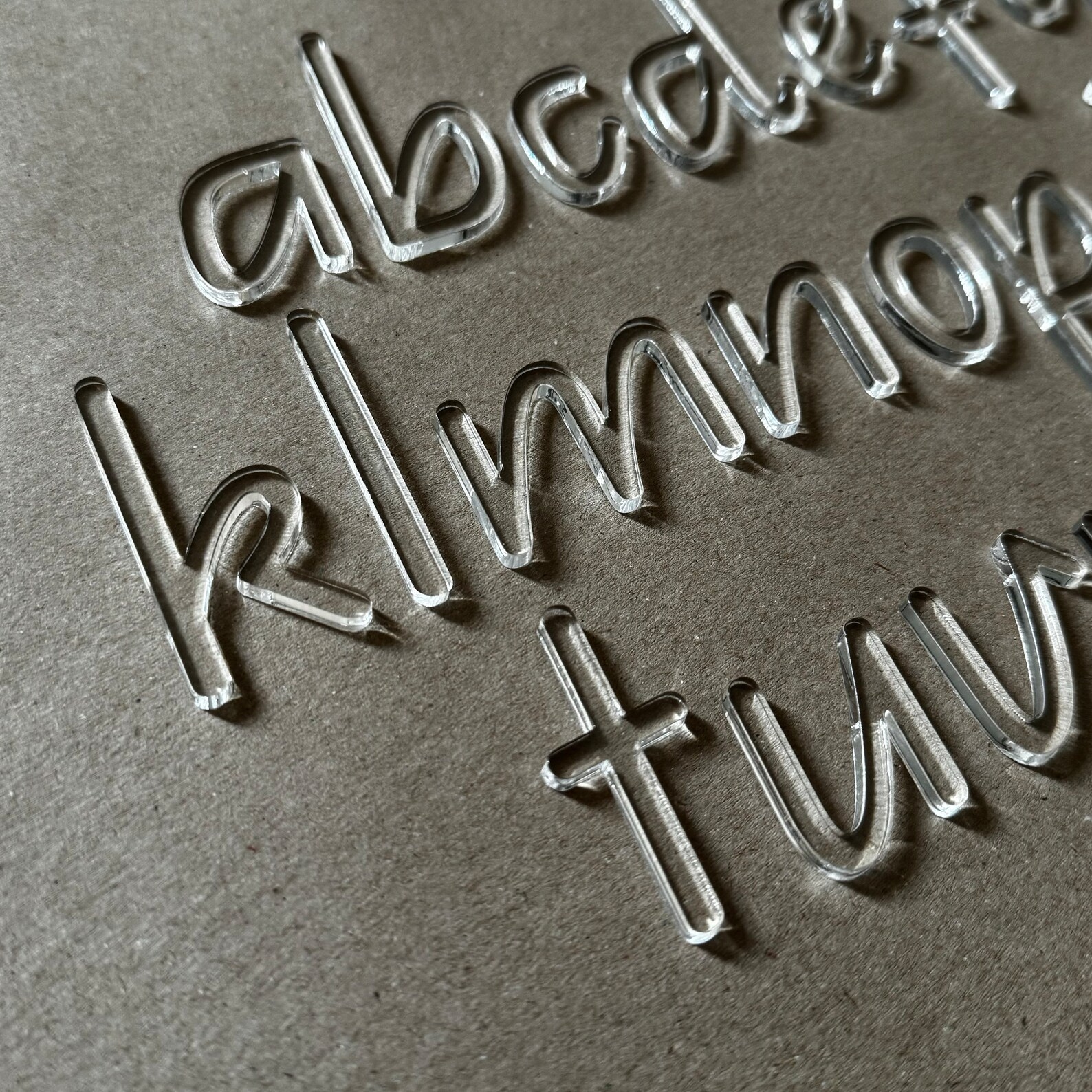 SILENT Transparent Movable English Alphabet Lowercase Letters in ...