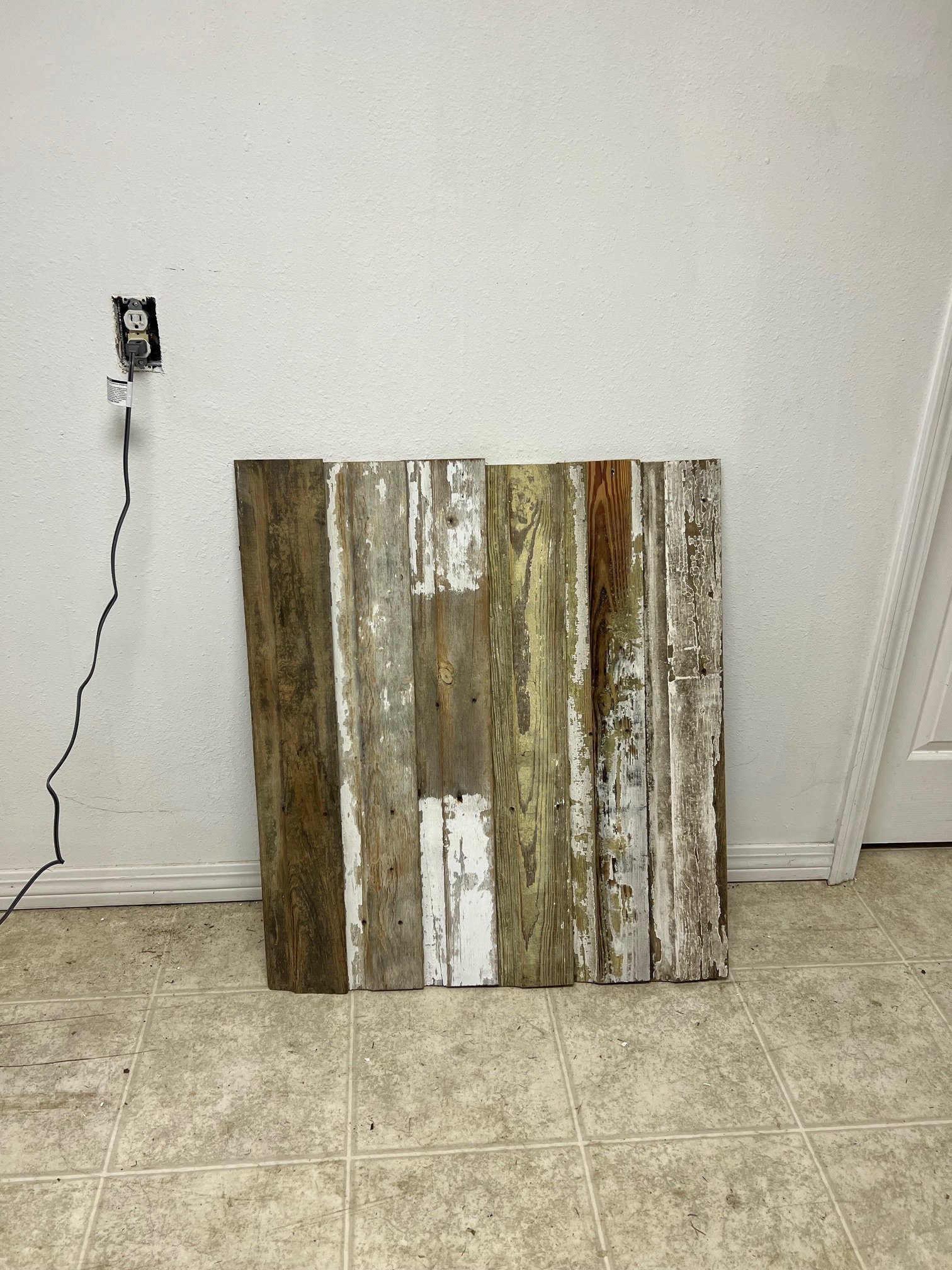 Reclaimed Vintage Ship Lap Wood, Accent Walls, Barn Doors - Etsy