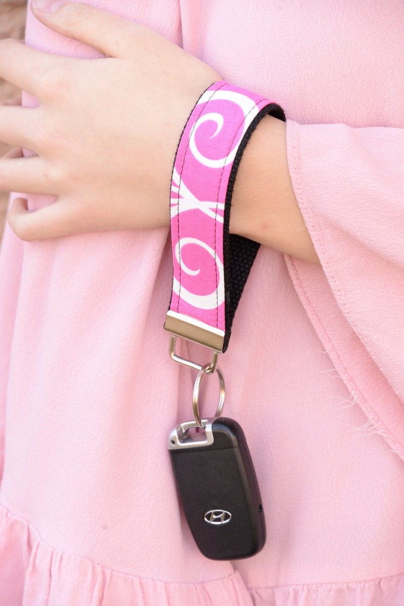 Amy Butler Key Fob LOVE Floral - Etsy