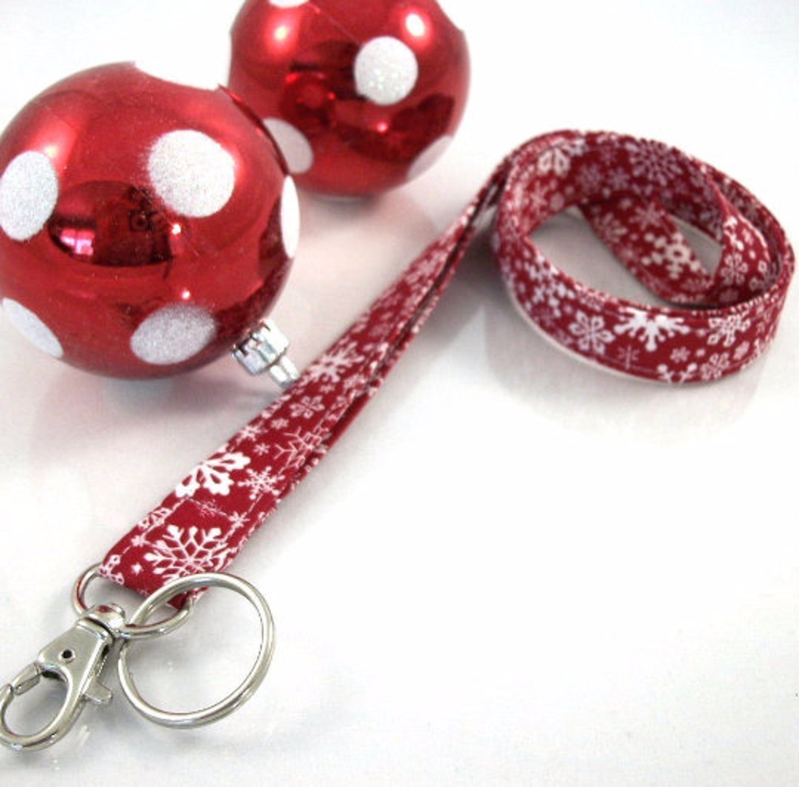 Christmas Lanyard With Snowflakes - Etsy