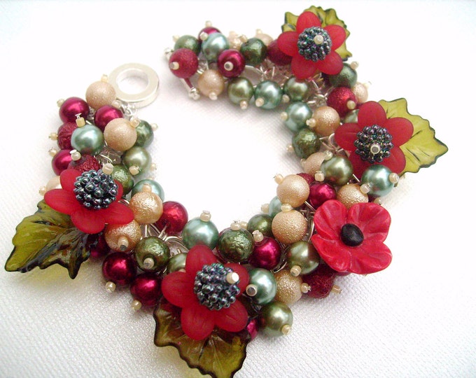Pearl Beaded Bracelet, Poppy Bracelet, Cluster Bracelet, Chunky ...