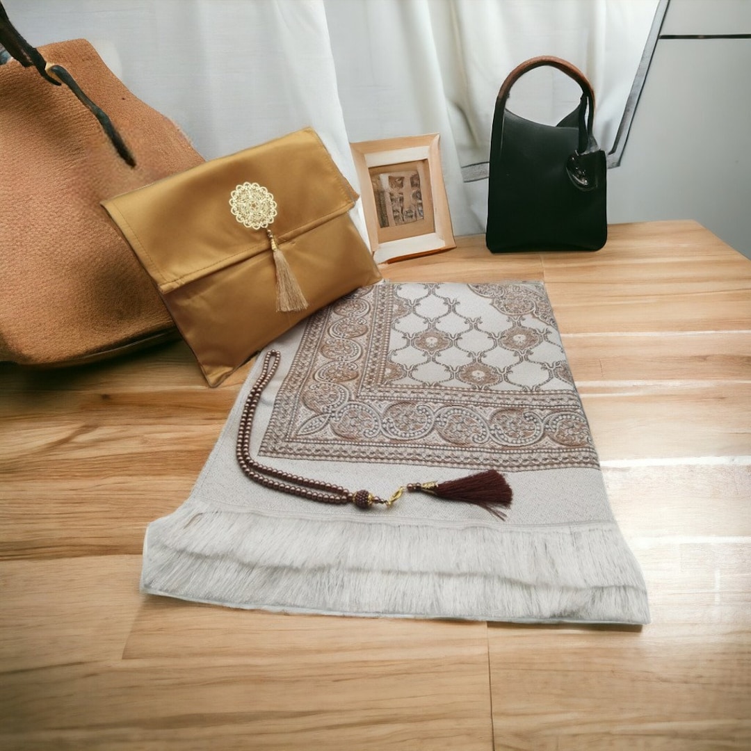 Prayer Mat With Tasbeeh Gift Set, Islamic Gifts, Prayer Mat Gift Set ...