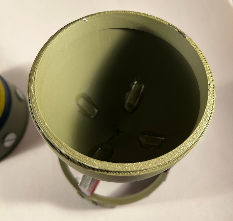 Fallout-inspired Mini Nuke Container Hand-painted Cosplay Replica Item ...