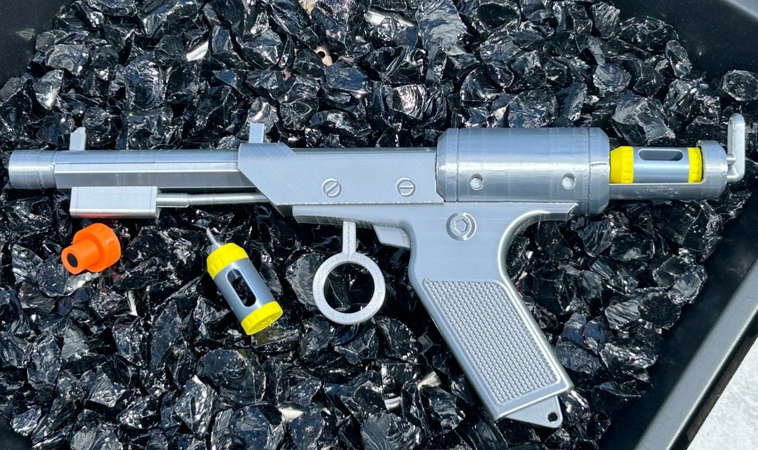 Fallout Lucys Dart Pistol Cosplay, Halloween Replica Lucy Maclean the ...