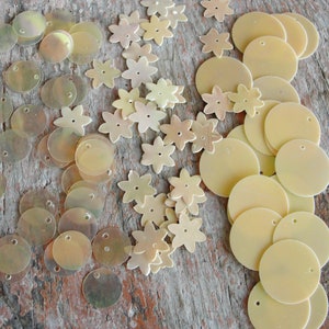 Vintage Cream Flower and Round Sequins 370pc - Etsy