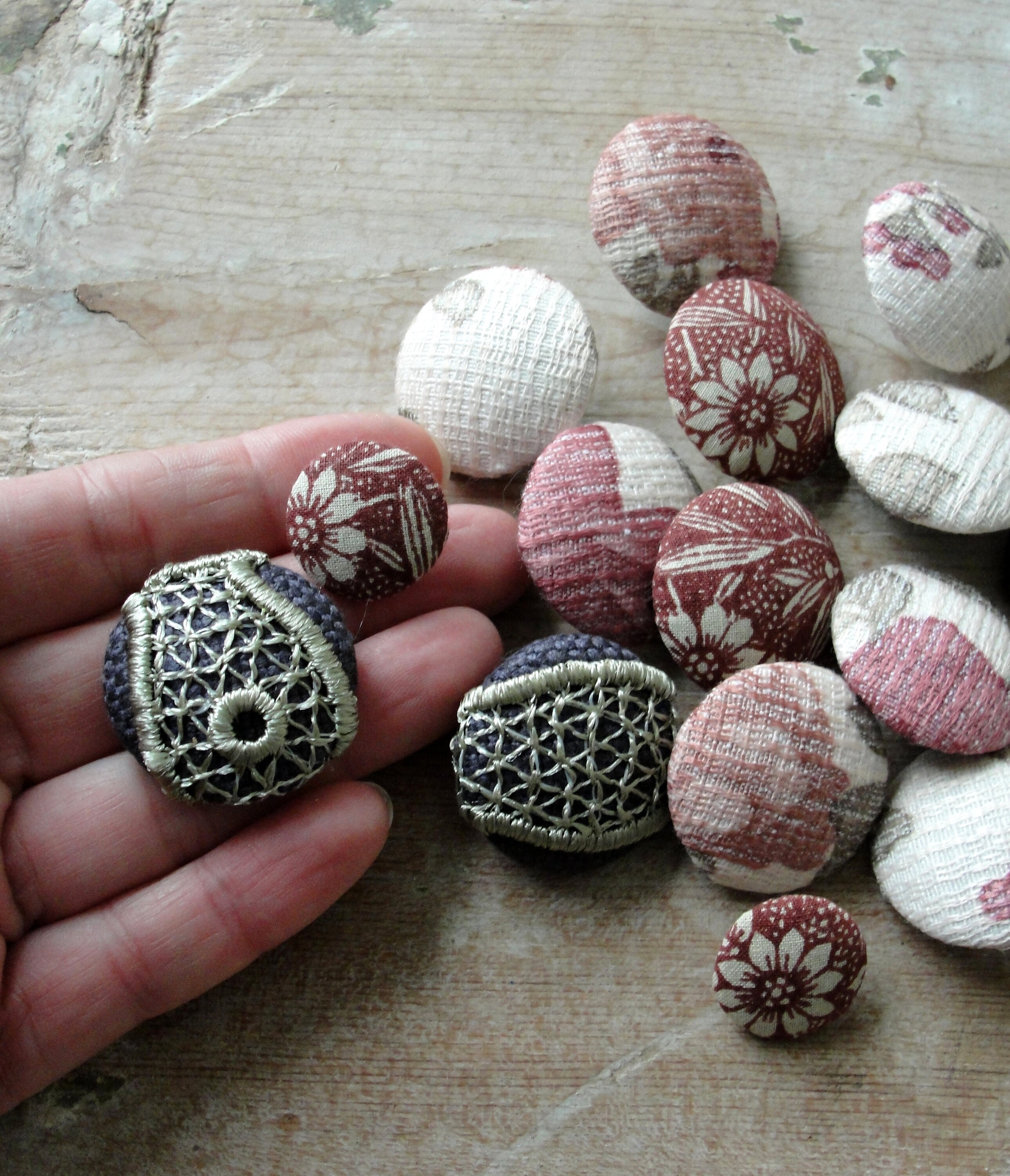 Fabric Covered Buttons Lace Buttons Barkcloth Vintage Cotton 15pc - Etsy