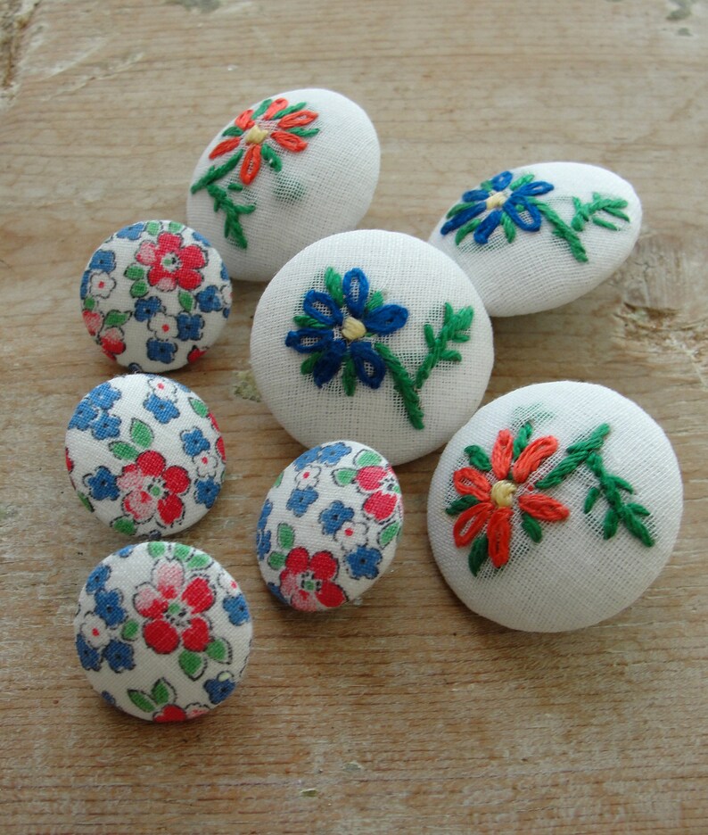 Fabric Covered Buttons Hand Embroidered Vintage Cotton 8pcs - Etsy