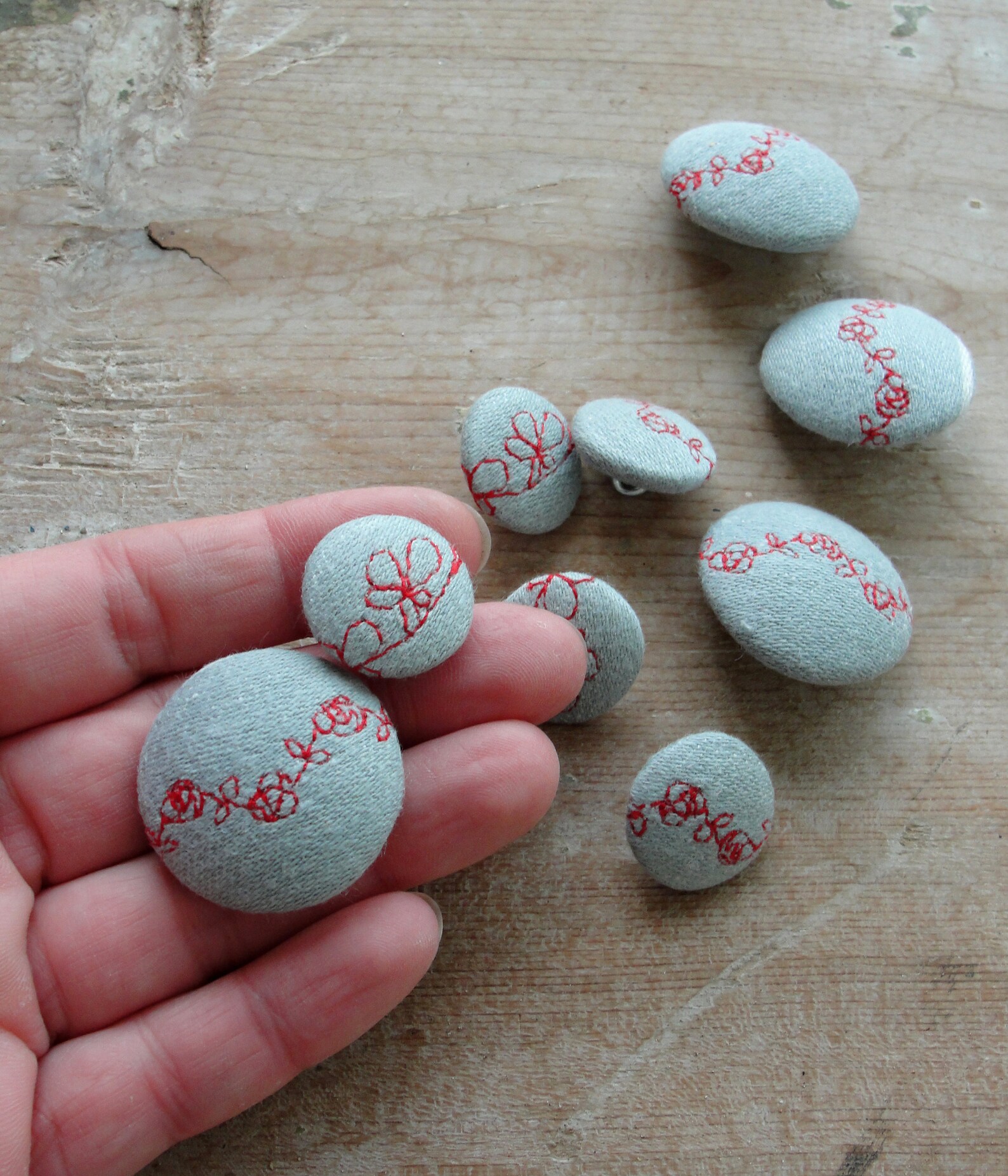 Fabric Covered Buttons Vintage Embroidered Cotton Ticking | Etsy