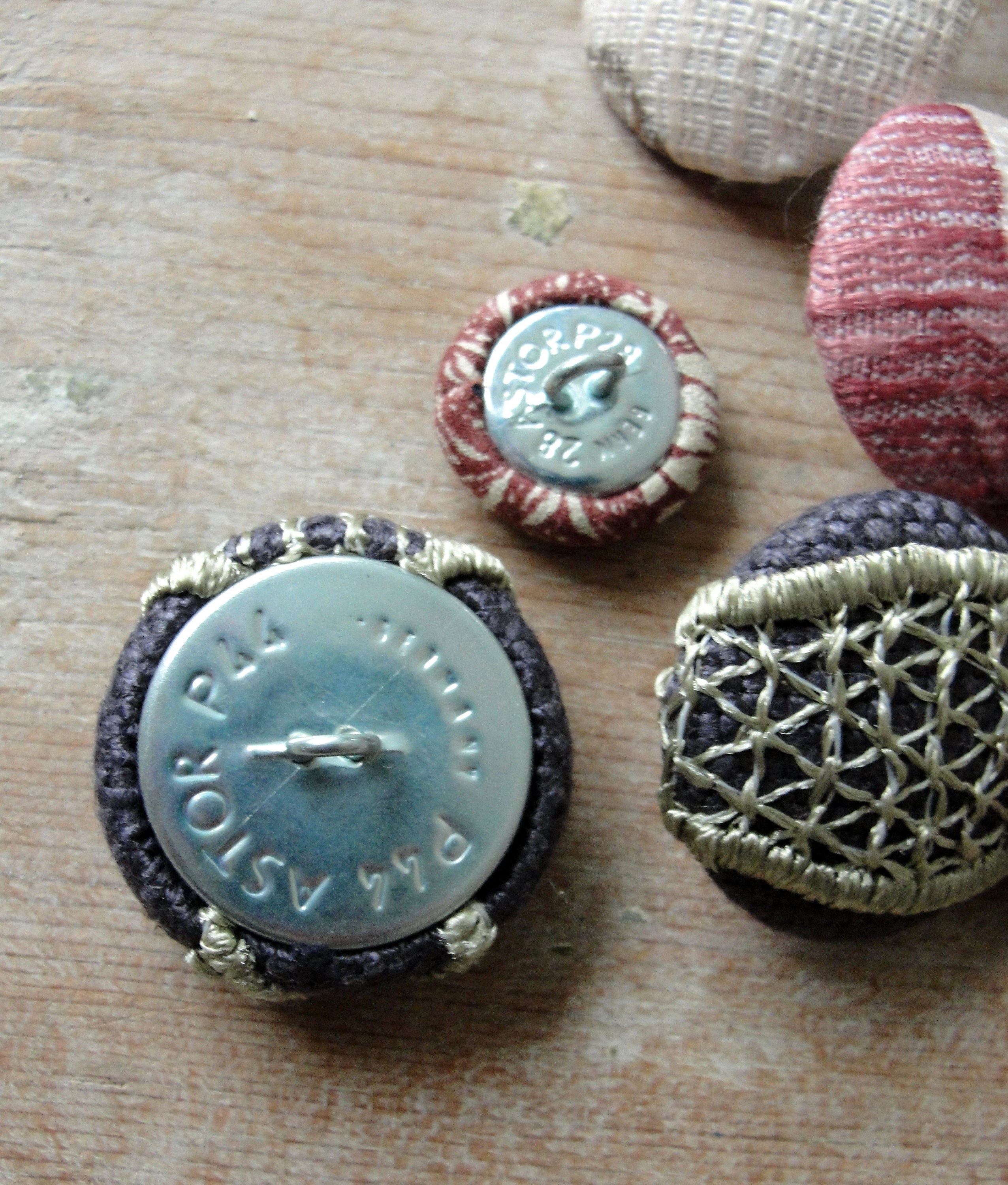 Fabric Covered Buttons Lace Buttons Barkcloth Vintage Cotton 15pc - Etsy