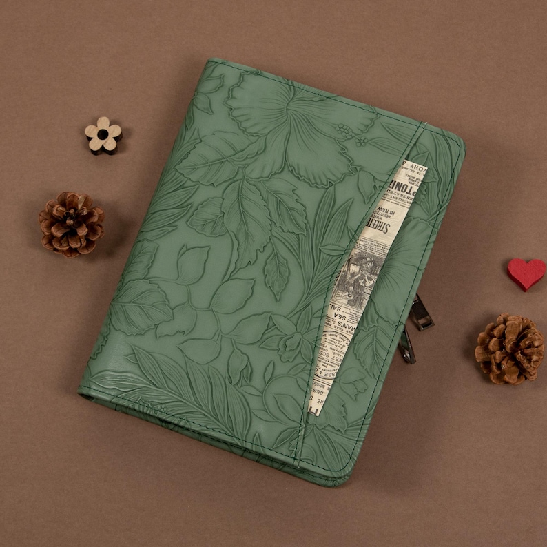 Personalized Green Leather Portfolio for Women, A5 Simple Padfolio ...