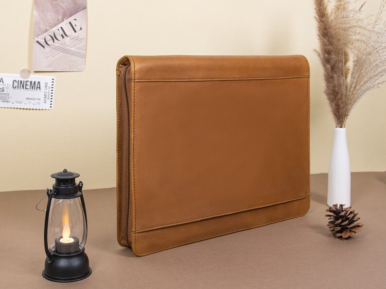 Men's A4 Personalized Brown Portfolio With Zipper, Engraved Crazy Horse ...
