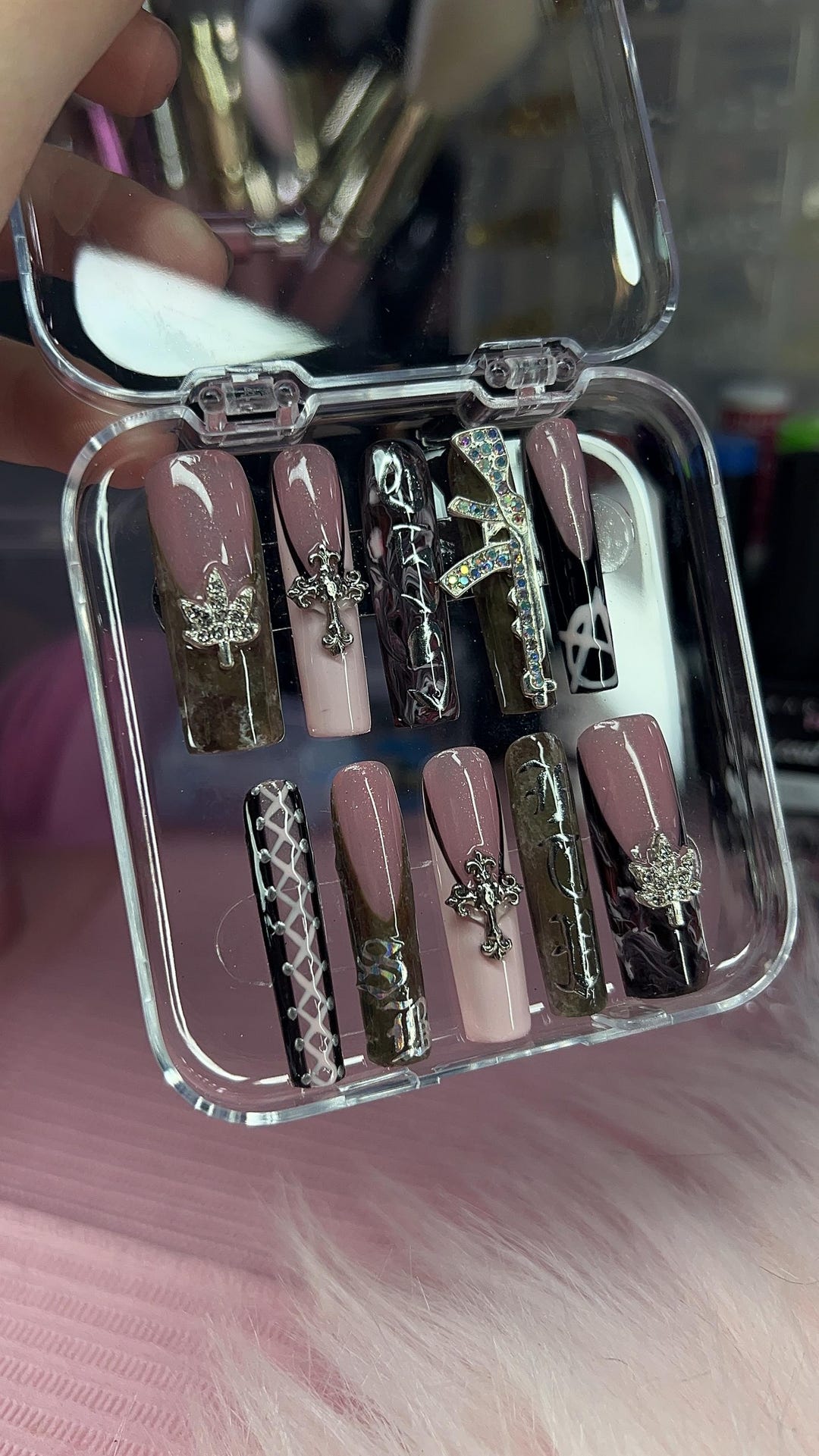 G59 Suicideboys Greyday Pink Camo Corset Marble Press on Nails | Custom ...