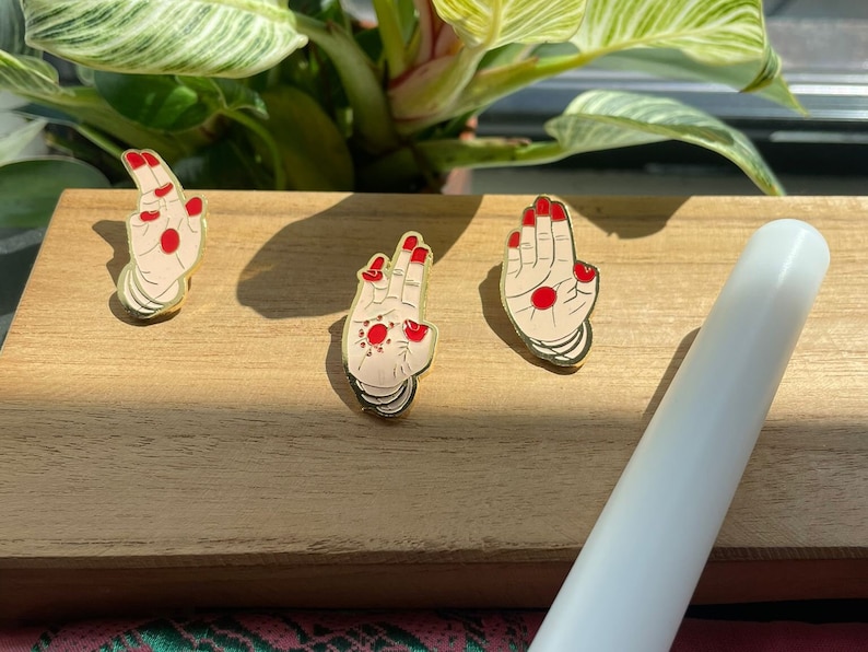 Bharatnatyam Lapel Pins, Classical Dance, Indian Dance, Mudras, Indian ...