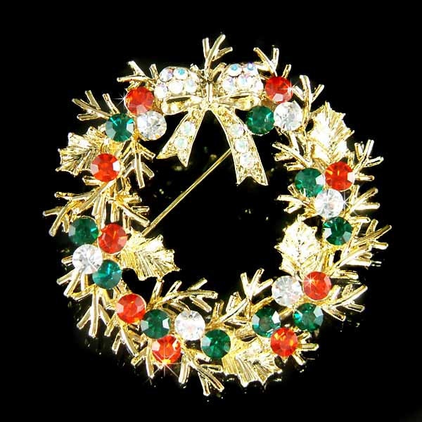 Christmas Wreath Pin - Etsy