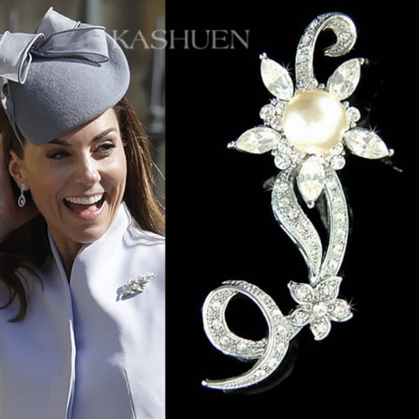 Mother of Pearl Brooch - Etsy