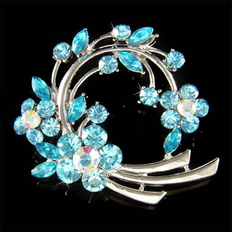Swarovski Crystal Blue Flower Family Friends Floral Wreath Pin - Etsy